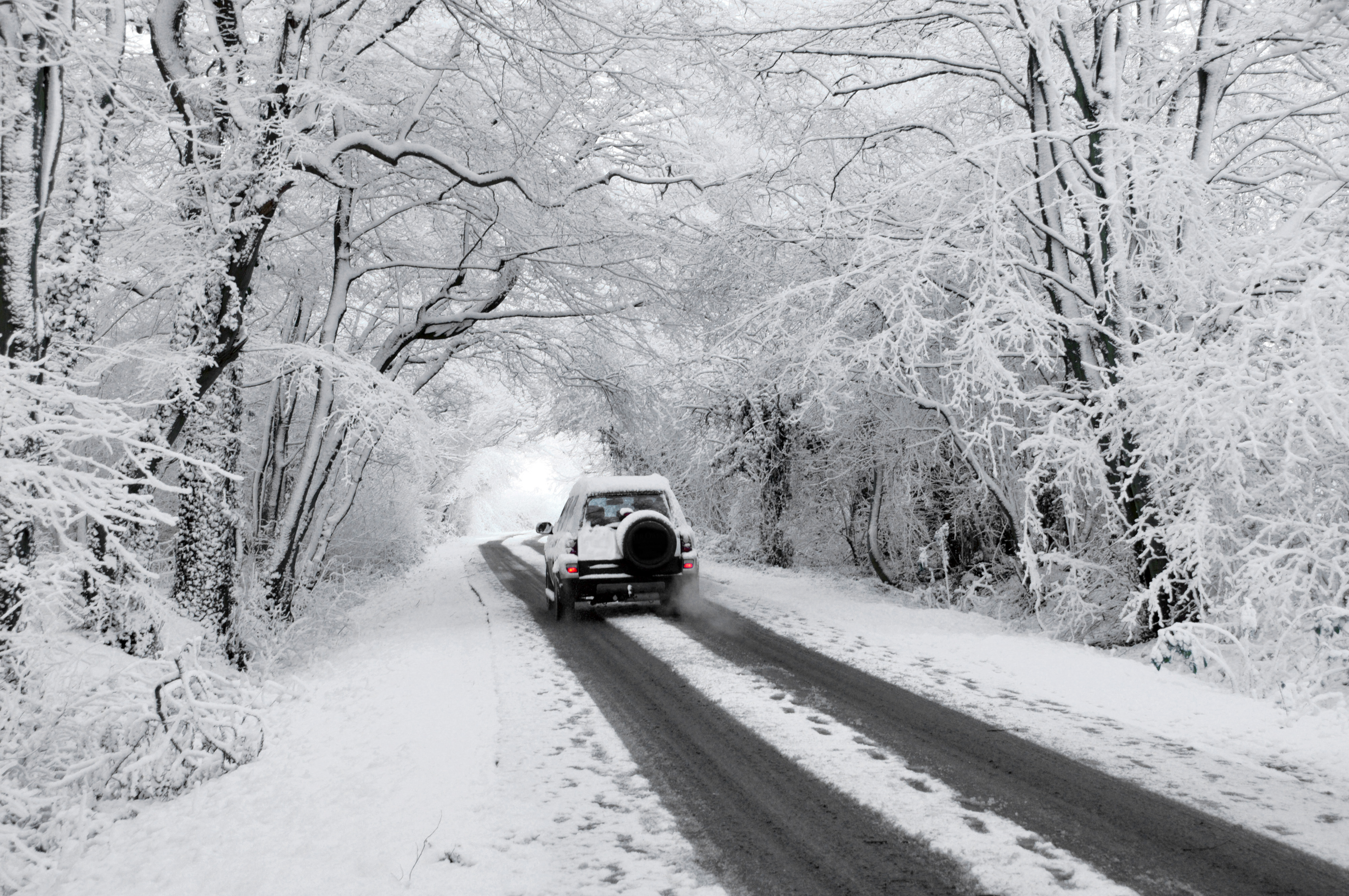 Caring for your car in winter | Chill Insurance Ireland Caring for your car in winter | Chill Insurance Ireland
